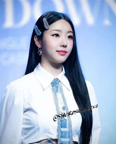 Pin By Hellokittz On Alice Alice