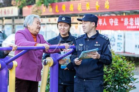 江苏海安开展防范养老诈骗宣传 人民图片网