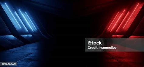 미래 공상 과학 외계인 우주선 사이버 현대 네온 레이저 전기 파란색 빨간색 조명 차고 주차 터널 복도 지하 아스팔트 콘크리트 창고 방 3d 렌더링 0명에 대한 스톡 사진 및