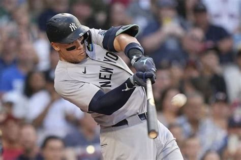 Mlb》法官超狂「6度上壘」炸第37轟 洋基扳平基襪大戰