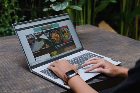 Trên tay Lenovo IdeaPad Slim 5i Viết bởi MinhTriND