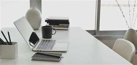 무료 이미지 맥 사무실 컴퓨터 책상 생성물 가구 표 데스크톱 컴퓨터 과학 기술 Output Device