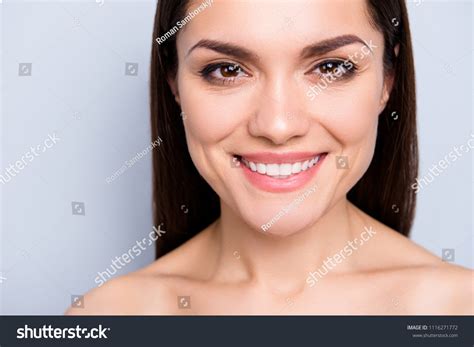 36 누드톤 이미지 스톡 사진 및 벡터 Shutterstock