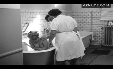 Lena Nyman Breasts Bush Scene In I Am Curious Yellow AZNude