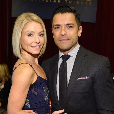 Kelly Ripa Soaks Up The Sun In Ab Baring Bikini On Vacation With Mark