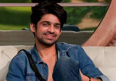 Khatron Ke Khiladi 14 Abhishek Kumar Sparks Romance Rumors During