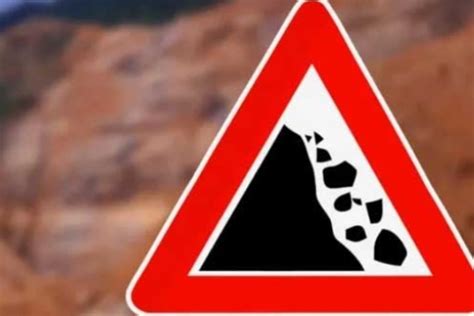 දිස්ත්‍රික්ක 5ක් සඳහා අනතුරු ඇඟවීම් නිවේදන නිකුත් කෙරේ ගගන