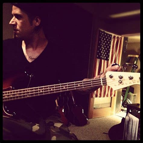 Caption This Photo Of Tobin Papa Roach Argentina Facebook