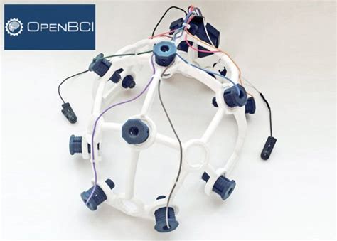 Small Scale Robot Arm With Degrees Of Freedom Open Manipulator Information Transmission