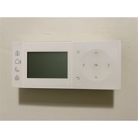 Danfoss Tpone M User Manual English 28 Pages