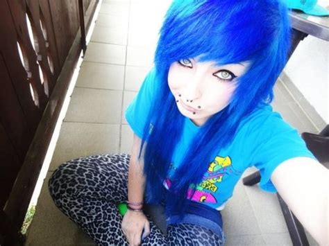 Pin By Lesbixtea On Emo Inspiration Emo Scene Hair Scene Girls