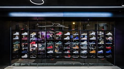 nike乔丹专卖店 耐克乔丹头像 耐克乔丹壁纸 大山谷图库