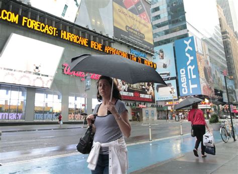 Hurrikan Irene Tobt über New York Der Spiegel