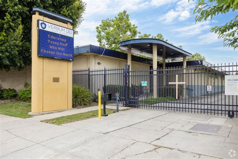Verbum Dei Jesuit High School In Los Angeles Ca