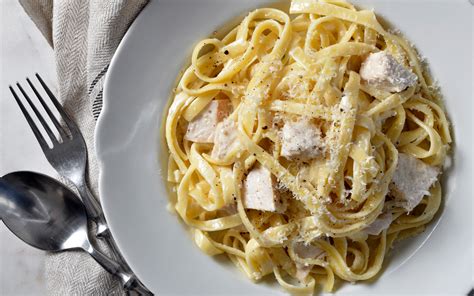Turkey Fettuccine Alfredo Grannys