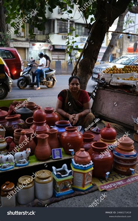 22 Imágenes Fotos De Stock Objetos En 3d Y Vectores Sobre Small Matka