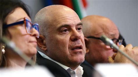 ВАС отхвърли и втората жалба на Гешев за това че не е възстановен като прокурор Nova