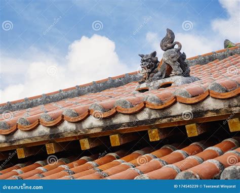 Okinawa Lion On Ryukyu Architecture Roof Art Blue Sky Background Okinawa Island Japan Royalty