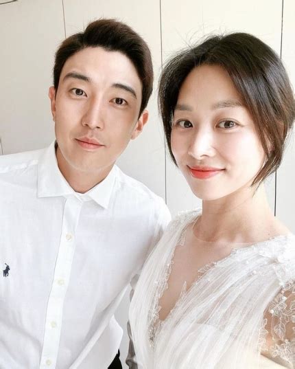 장신영♥강경준 벌써 결혼 5주년 자축 결기 5주년 다시 꺼내 입은 웨딩드레스 변함없는 미모