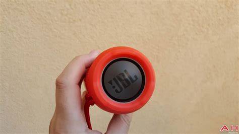 Featured Review JBL Flip Bluetooth Speaker
