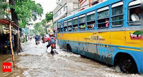 Kolkata Gets Seasons Highest Single Day Rainfall 15 Of June Average Covered Kolkata News