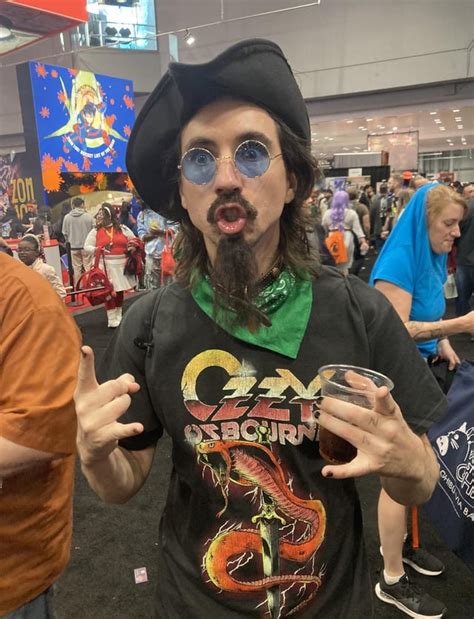 Every Of Age Chick At Comic Con Was Like “that Goth Guy Smells Good
