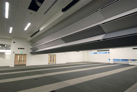 Vertical Folding Acoustical Partitions Skyfold Interior Tech