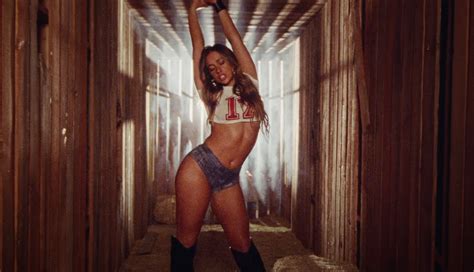 Tate Mcraes Exes Ranks As Pop Radios Most Added Song