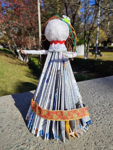 Бумажная танцующая кукла Игрушки Куклы Игрушки своими руками