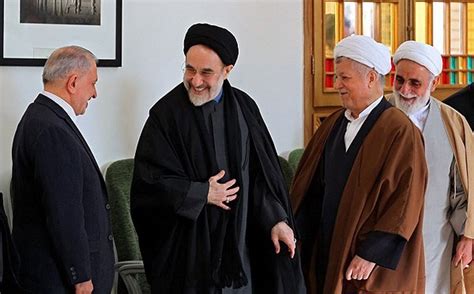 همشهری آنلاین 32 تصویر از تشییع دکتر حسن حبیبی با حضور چهره‌های مطرح