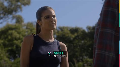 Neuw Jonesy Sin­glet Worn By Saskia Caitlin Stasey As Seen In Class Of 07 S01e03 Spotern