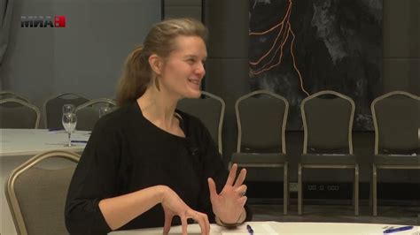 Интервју со Кристин Ван Дам предавач и истражувач на Универзитетот во Гент Youtube