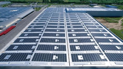 Comprehensive Guide To Building Integrated Photovoltaics Bipv