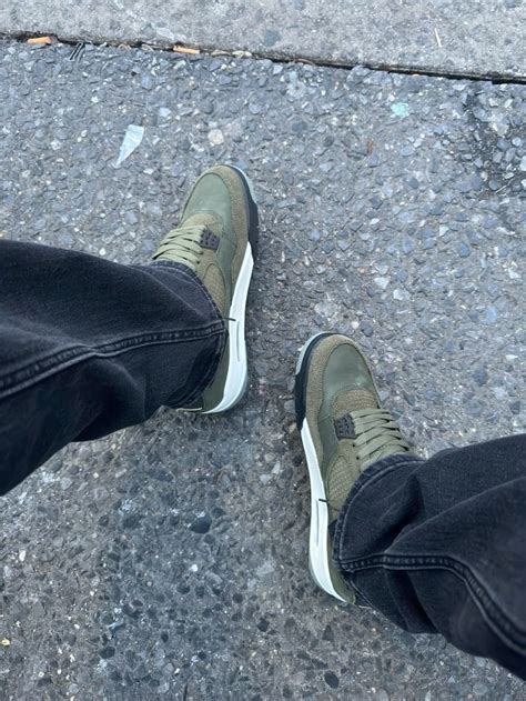 Jordan 4 Olive Green Olive Green Outfit Green Jordans Jordans
