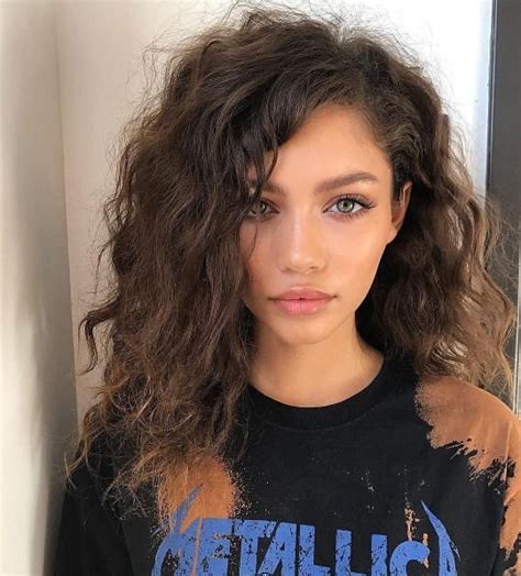 Spiral Perm Vs Regular Perm Spiral Perm Hairstyles And Tips