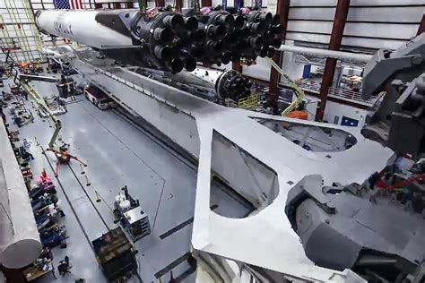 Spacexs First Falcon Heavy Launch In Three Years Eyes Late October Liftoff
