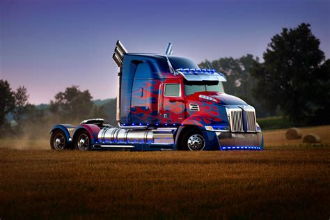 Transformers Optimus Prime Truck