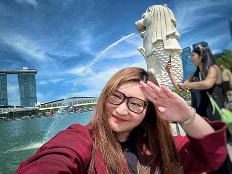 สิงคโปรมี สิงโตพ่นน้ำ 🦁💧 Chayaporn Kittisarapong