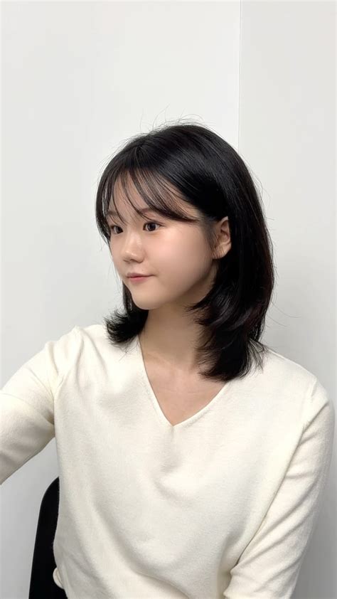 인천미용실 청라미용실 비다주 지호 Vidajujiho 중단발레이어드컷 ⠀ 단발 에서 기르는 동안도 가볍고 예쁘게 ⠀ 손질이편한 중단발 ⠀ ⠀ ⠀ ⠀ 인천