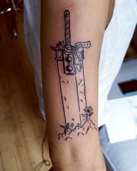 Final Fantasy 7 Buster Sword Tattoo