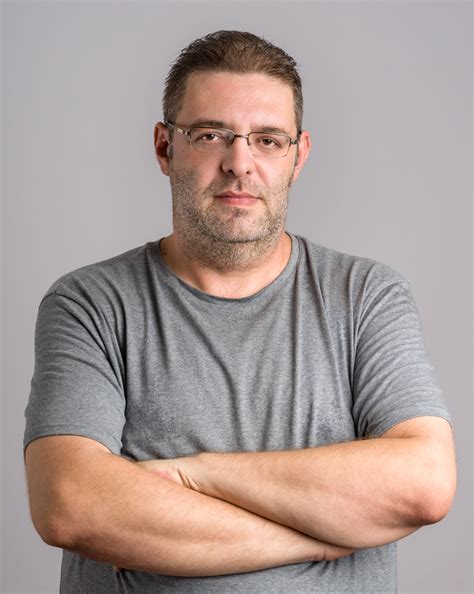 Patrick Andre De Hillerin Demisionează De La CaȚavencii Motivul E