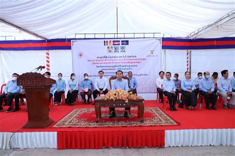 អភិបាលខេត្តកណ្ដាល អញ្ជើញជាអធិបតីក្នុងទិវាពិភពលោកប្រយុទ្ធនឹងជំងឺអេដស៍ ក្រោមប្រធានបទ