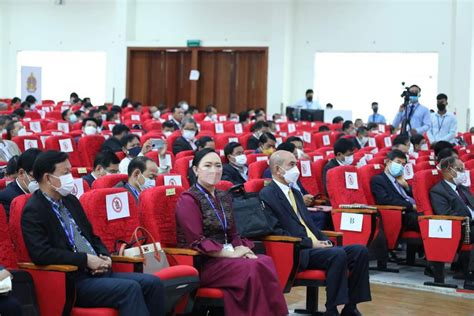 លោកអគ្គបណ្ឌិតសភាចារ្យ អូន ព័ន្ធមុនីរ័ត្ន ឧបនាយករដ្ឋមន្រ្តី៖ “វិស័យអប់រំ