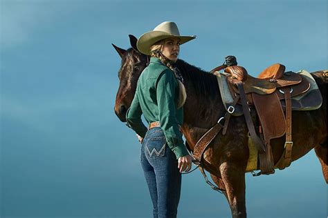 The Wrangler Willow Your New Favorite Riding Jean Cowgirl Magazine