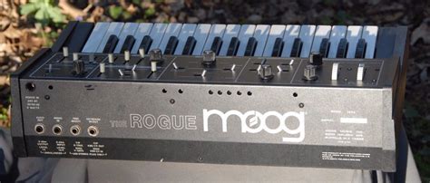 Matrixsynth Vintage Moog The Rogue Synthesizer