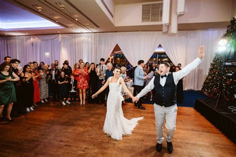 Maria And Simon Lough Rynn Castle White Thorn Media