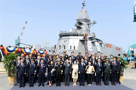Hhi Launches First Chungnam Class Ffx Batch Iii Frigate For Rok Navy