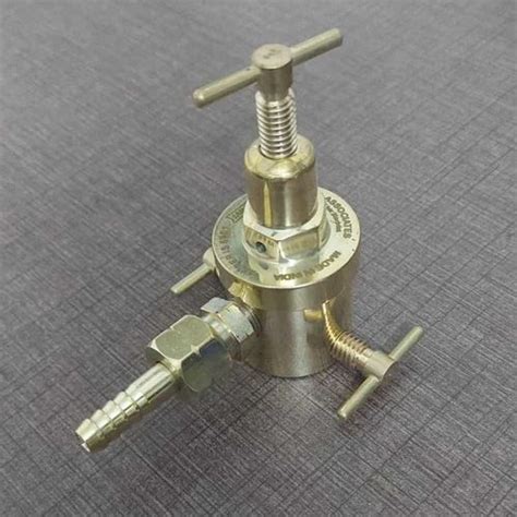 Janco Industrial Lpg Gas Regulators Regulator Type Clip On Regulator
