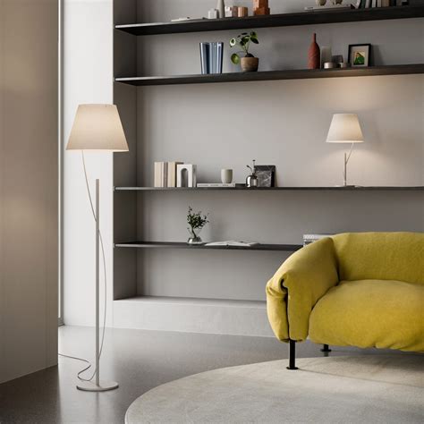 Hover Lampshade Appears To Be Magically Hovering In The Air