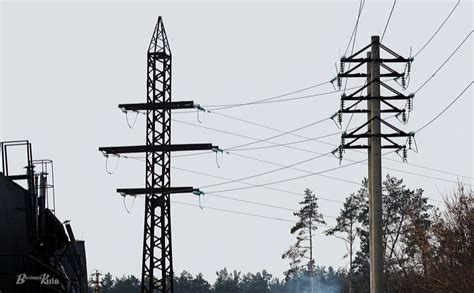 В Україні ввечері обмежать споживання електроенергії хто буде без струму Вечірній Київ